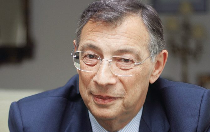 Iacobescu to step down as CEO of Canary Wharf Group - Green Street News