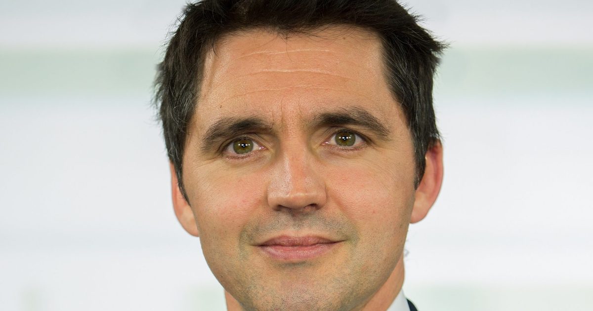 UBS AM promotes Hollick to head of global real estate - Green Street News