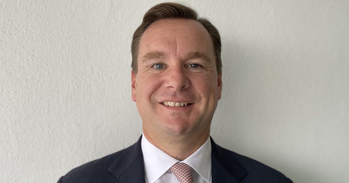 CBRE promotes Chris Brett - Green Street News