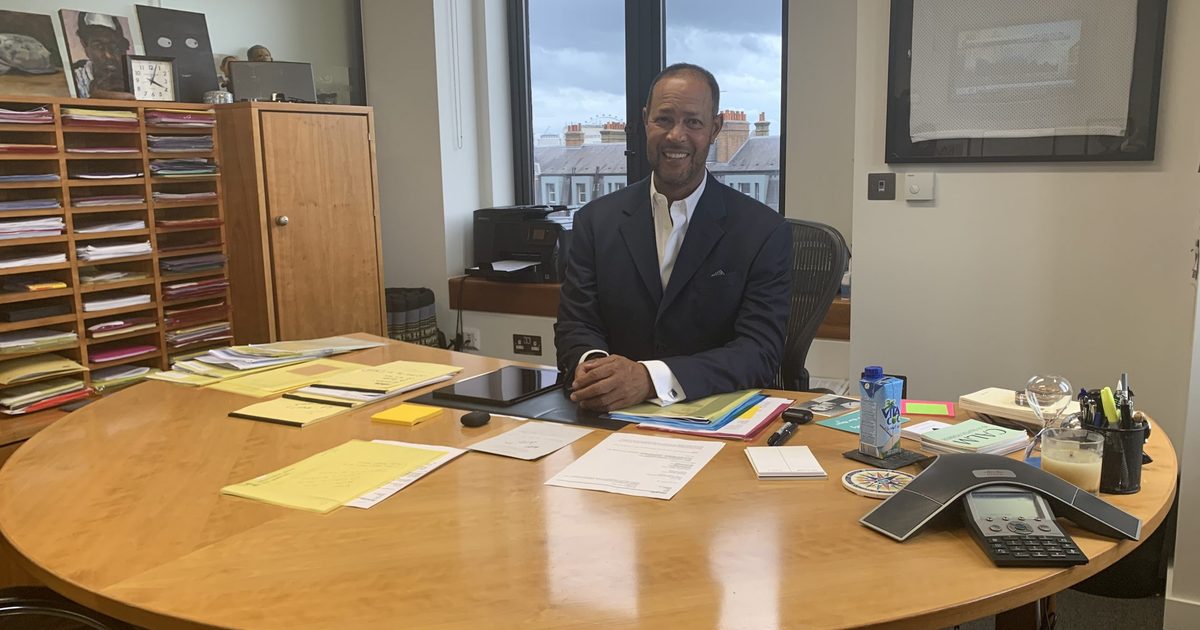 What’s on the desk of Tristan’s Ric Lewis? - Green Street News