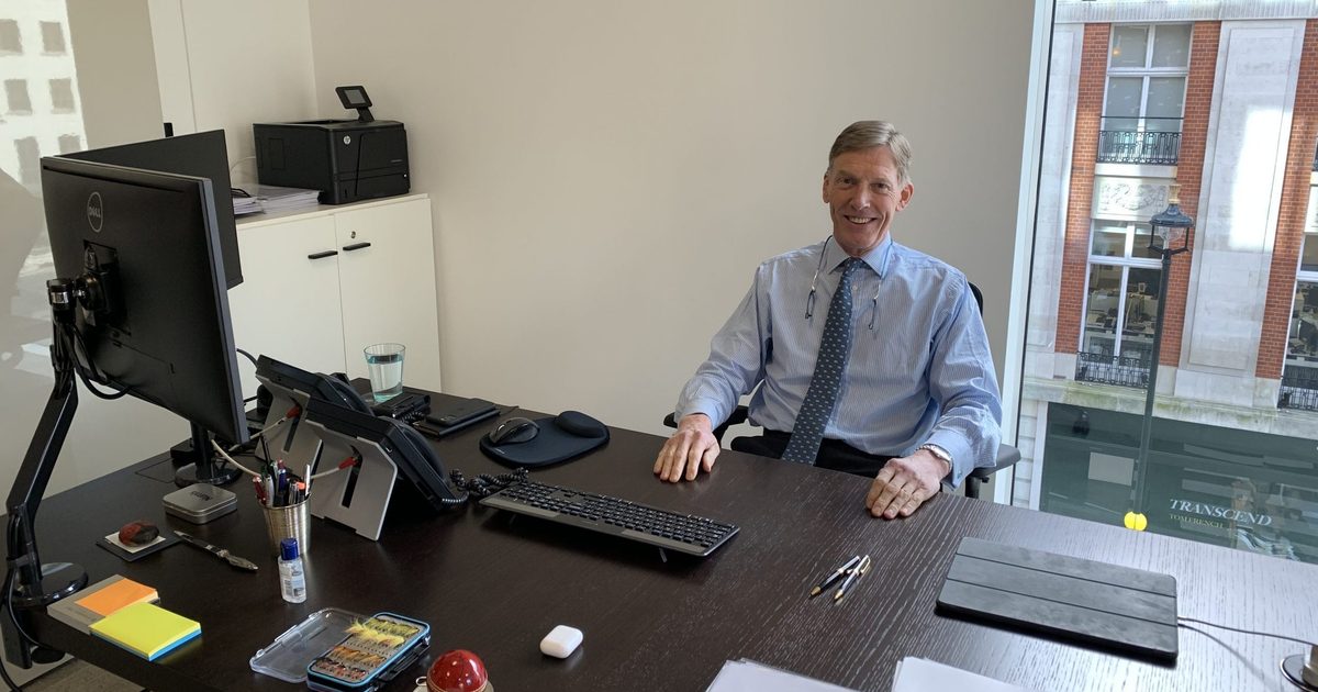 What’s on the desk of Helical's Gerald Kaye? - Green Street News
