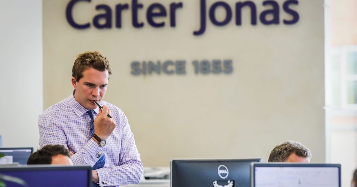 Carter Jonas hires head of national investment - Green Street News