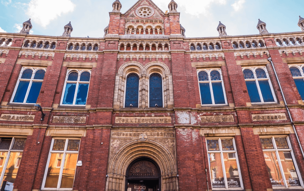 JV unlocks York Dungeon buy - Green Street News