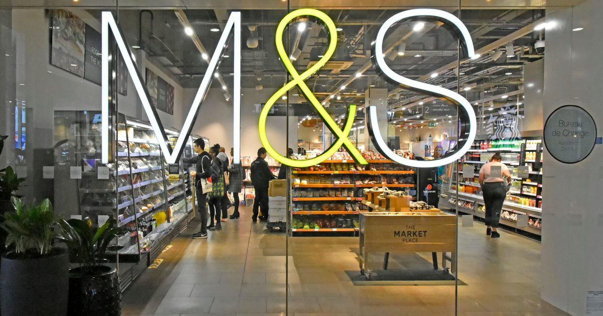 LondonMetric sells two long income assets - Green Street News