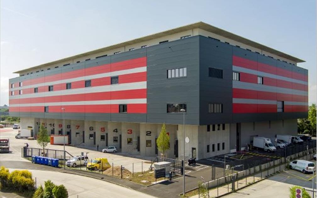 Deka buys warehouse and logistics property in Geneva - Green Street News