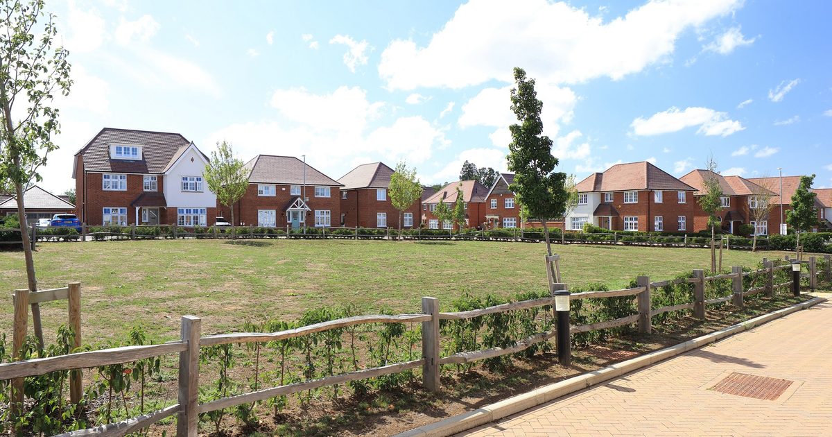 Redrow to deliver 320 homes on 31 acre Faversham site - Green Street News