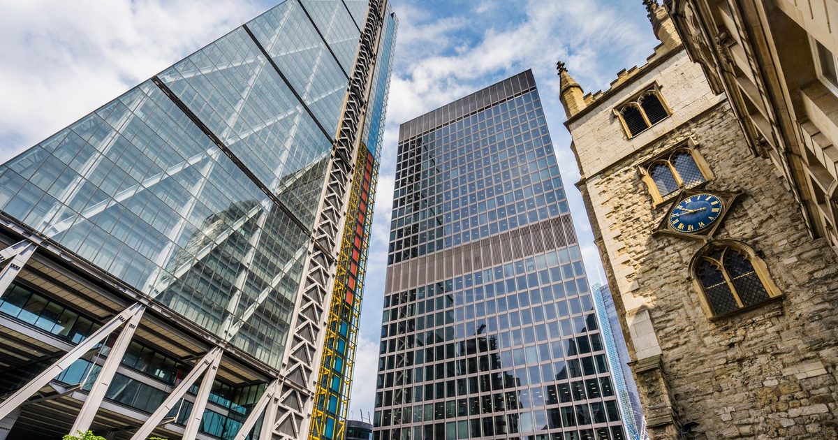 Aviva picks new London HQ as insurer slashes office space - Green ...