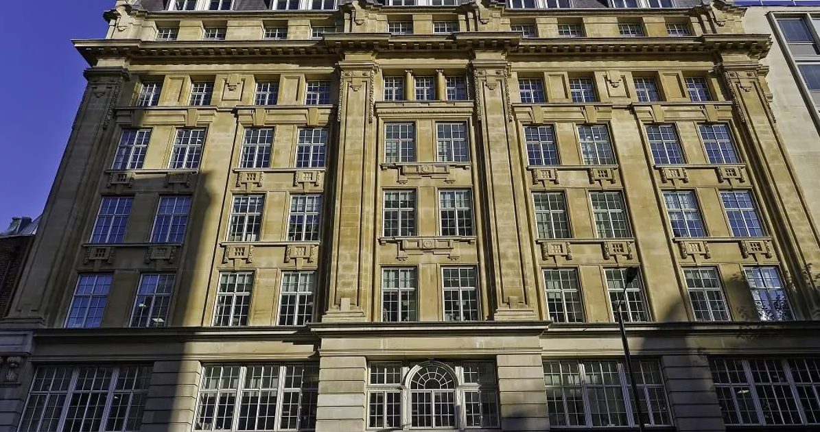 Surprise sovereign buyer emerges for £110m government-let Victoria ...