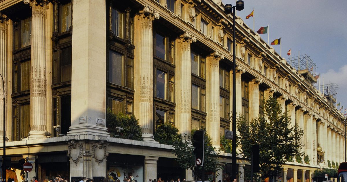 Selfridges owners eye expansion in regional cities - Green Street News