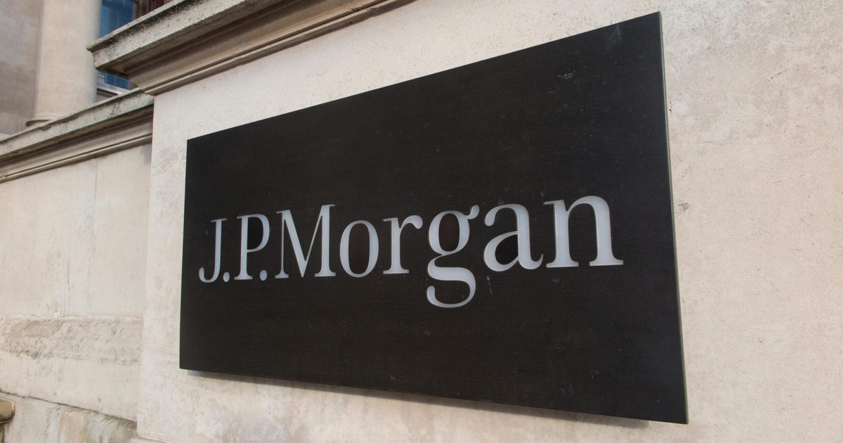 JP Morgan hires Fergus Horrobin as head of international real estate ...