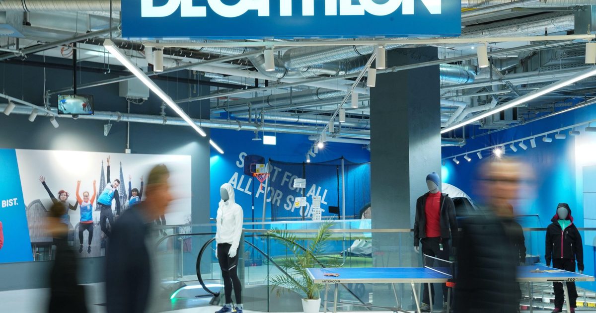 Massive €700m Decathlon portfolio hits the market - Green Street News