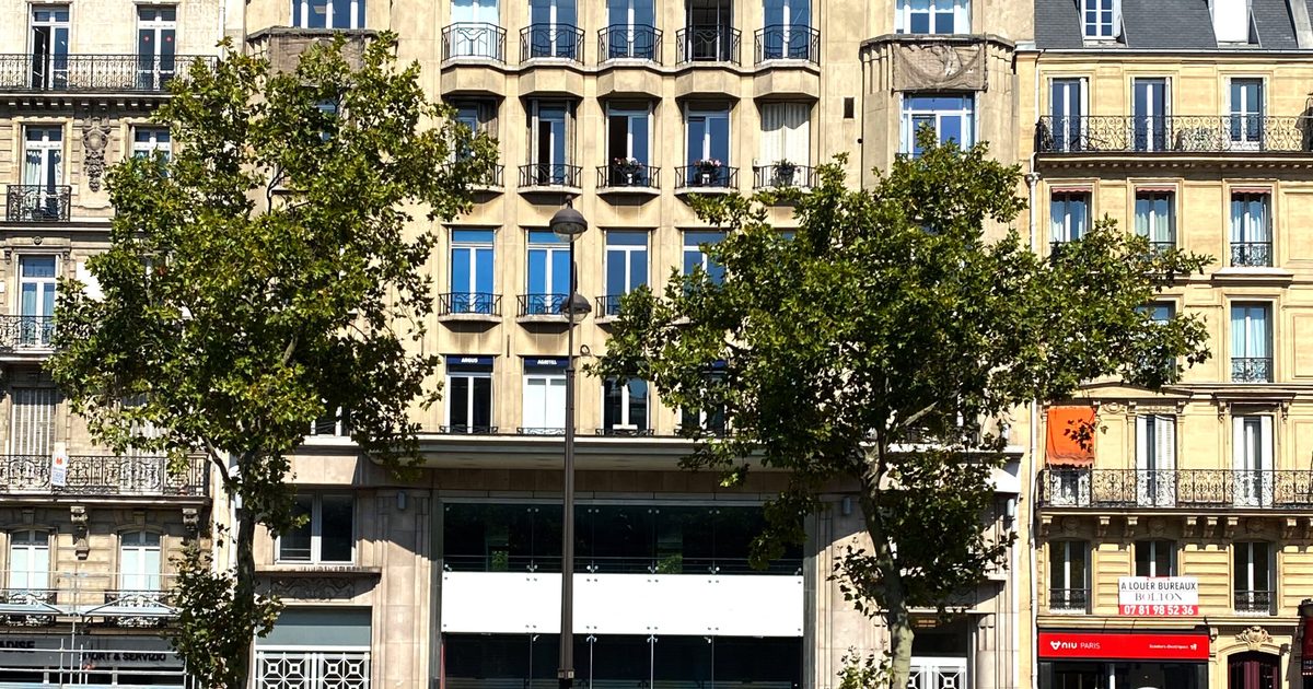 Deka sells retail space to Freo and AnaCap - Green Street News