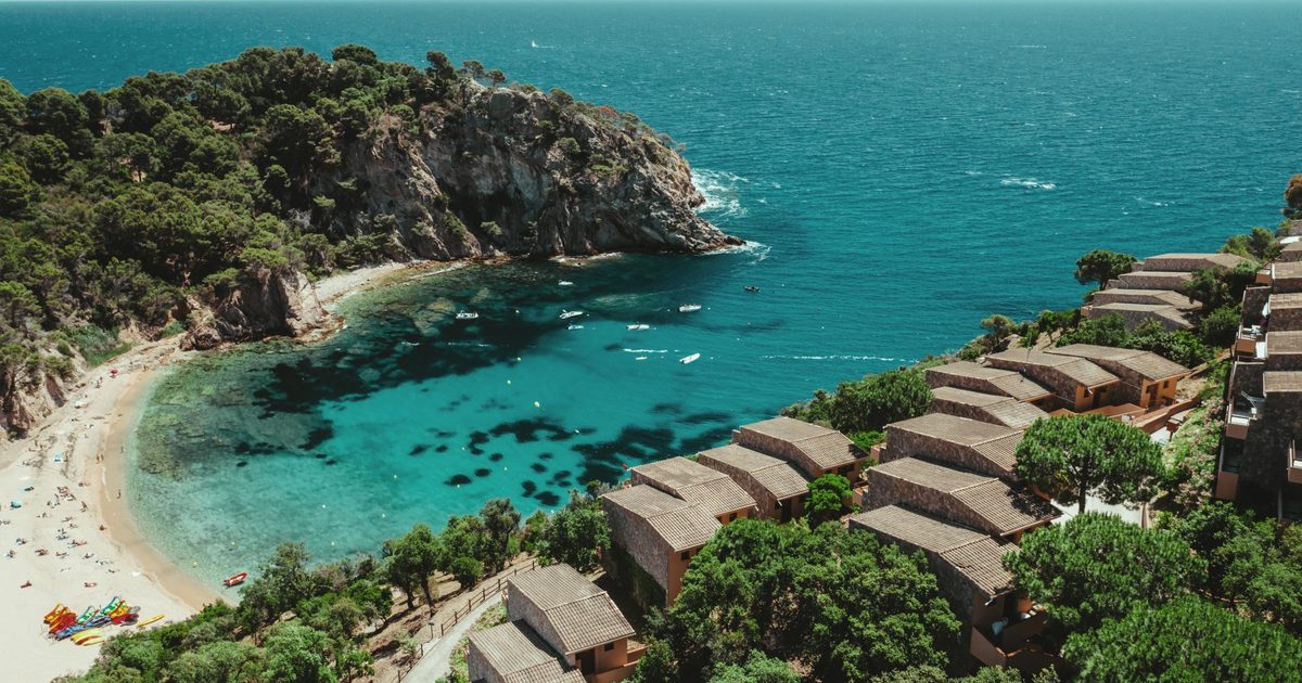 Azora strikes €40m financing deal for Spanish resort - Green Street News