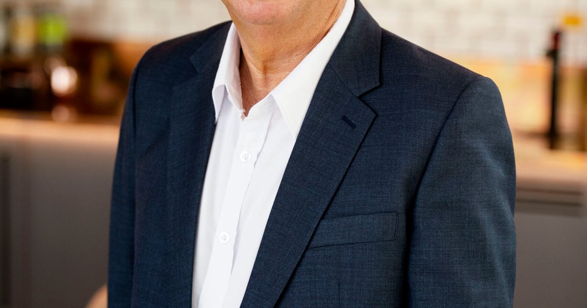 Head of PwC loans unit retires after 15 years - Green Street News