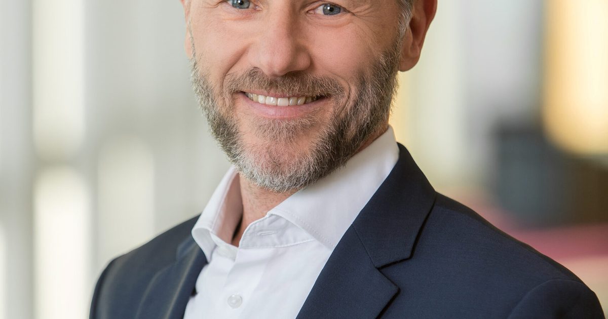 Thomas Veith - Green Street News