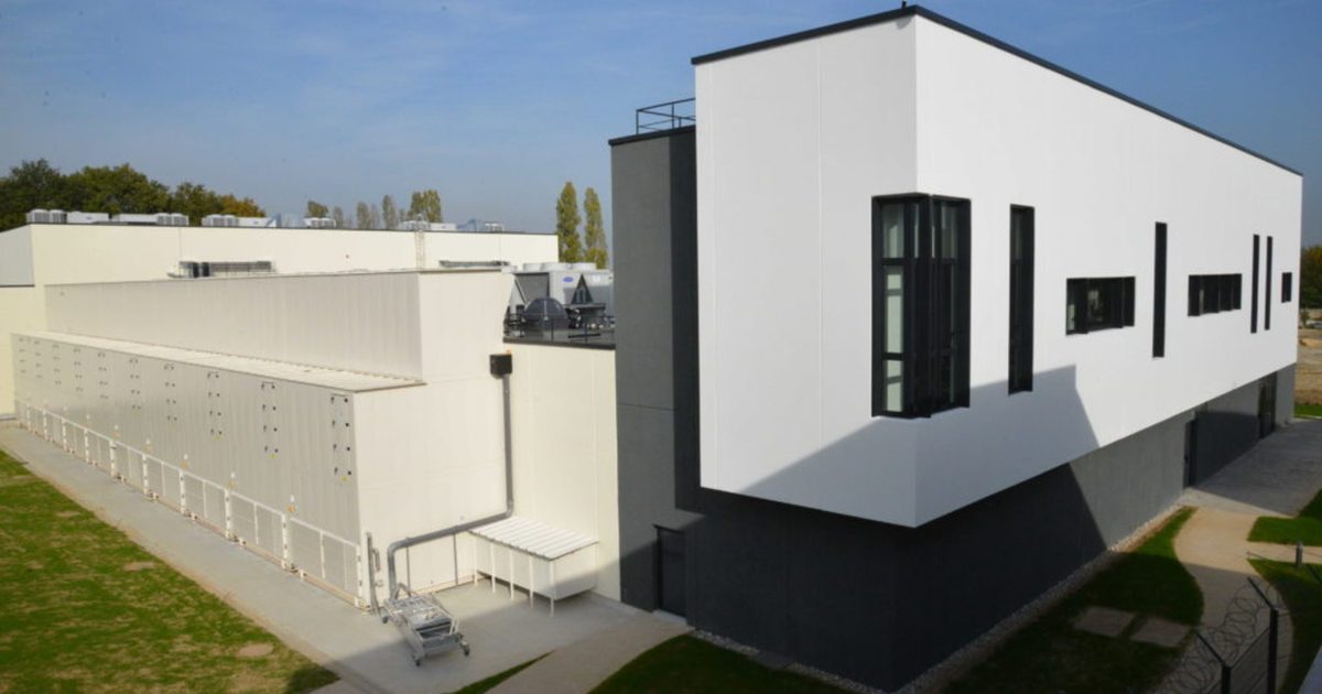 Brookfield buys €3.5bn data centre business from Axa IM Alts - Green ...