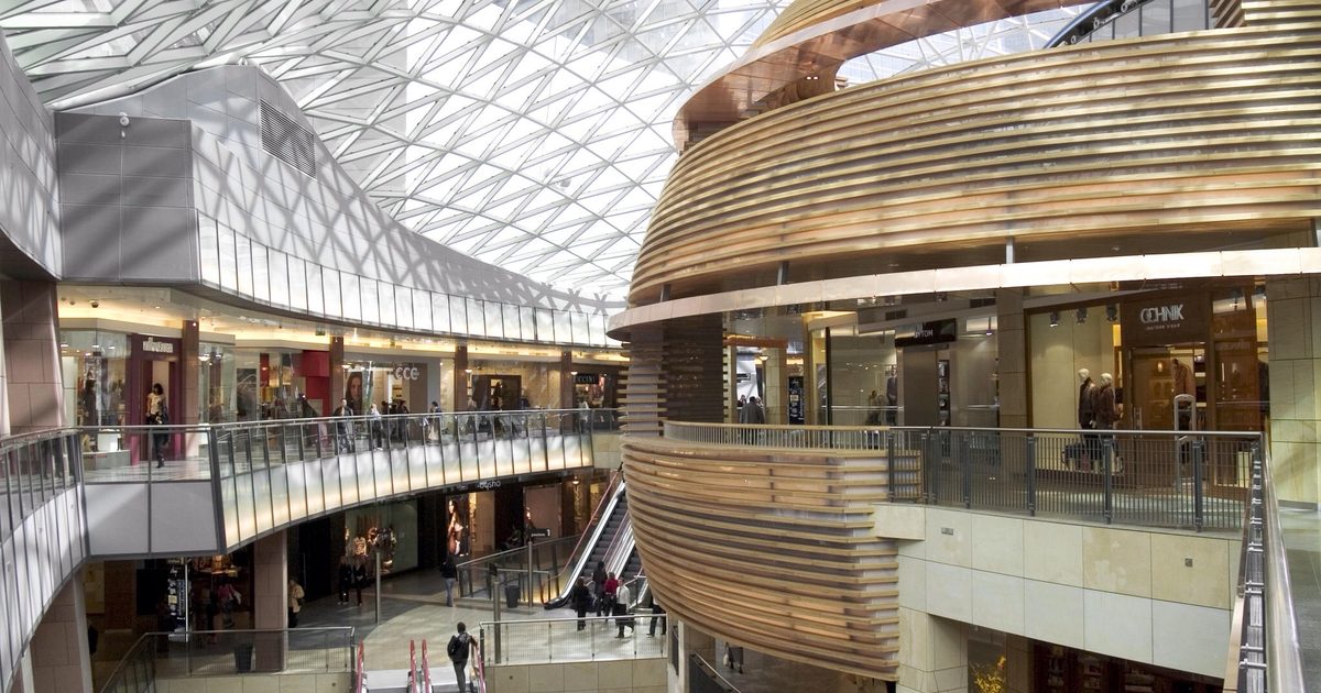 Retail recovery drives URW's rental income higher - Green Street News