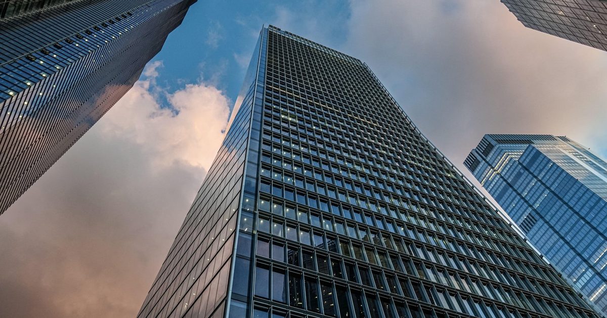 Winston & Strawn - Green Street News