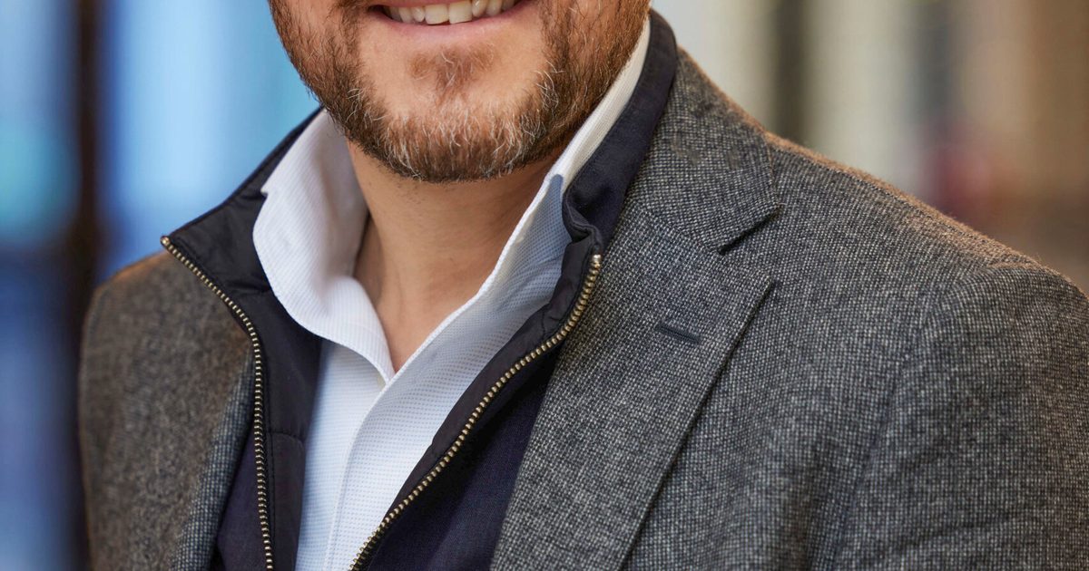 Adam Buchler - Green Street News