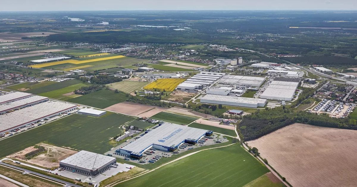Panattoni Park Poznań East II logistics facility, Robakowo, Poland ...