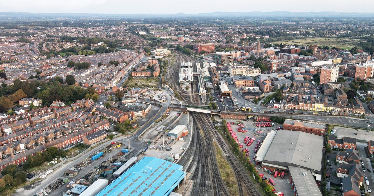 Council backs Chester station regeneration programme - Green Street News