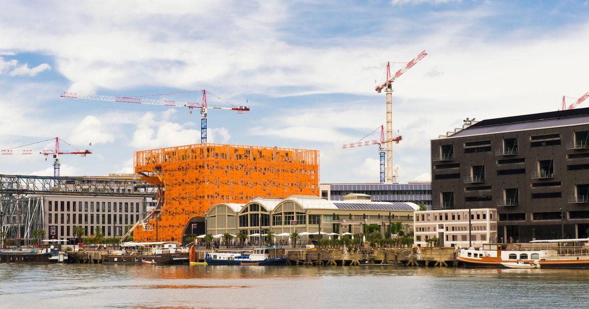 M7 buys €80m French logistics portfolio - Green Street News