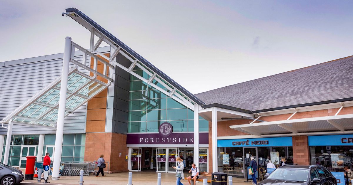 Belfast’s Forestside Shopping Centre trades for £42m - Green Street News
