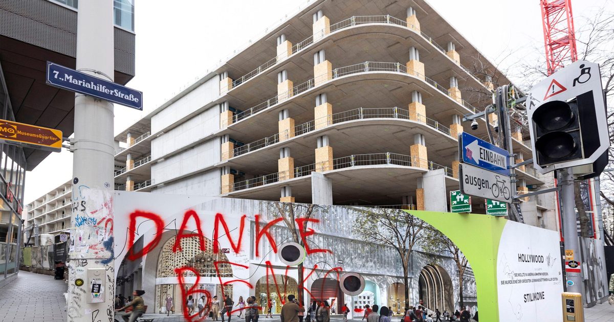 Signa's Lamarr project in Vienna goes up for sale - Green Street News