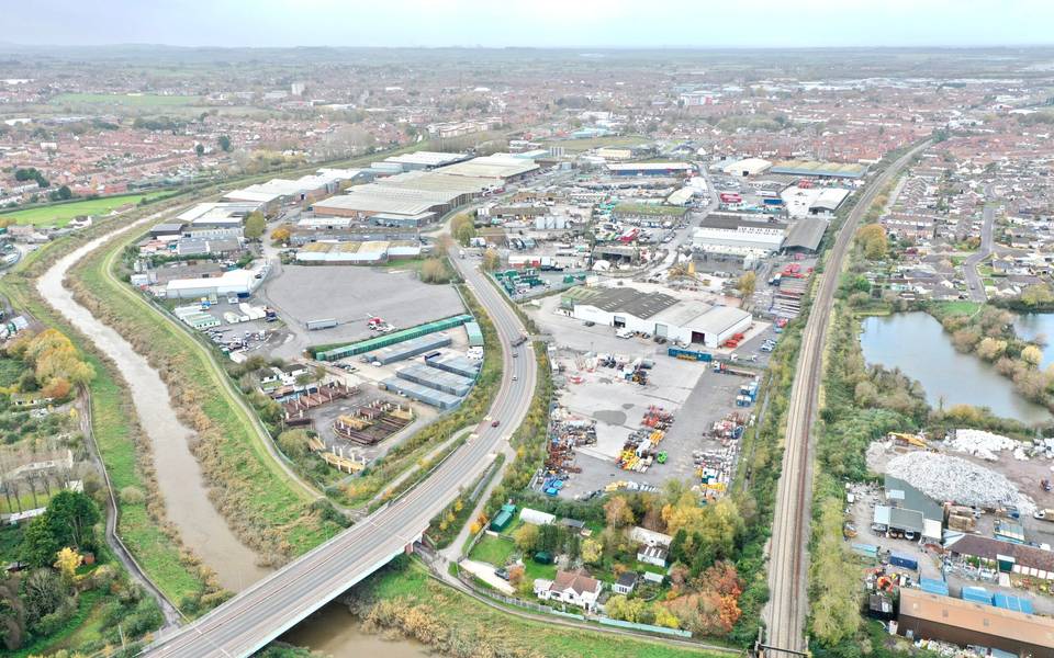 £650m airport portfolio split into sub sales - Green Street News