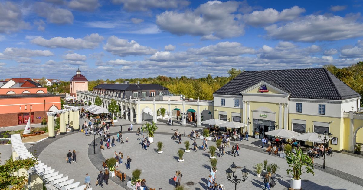 Designer Outlet Berlin, Alter Spandauer Weg 1, Wustermark - Green ...