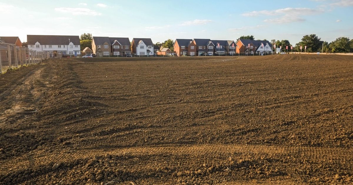 UK housebuilders back in the market for development land - Green Street ...