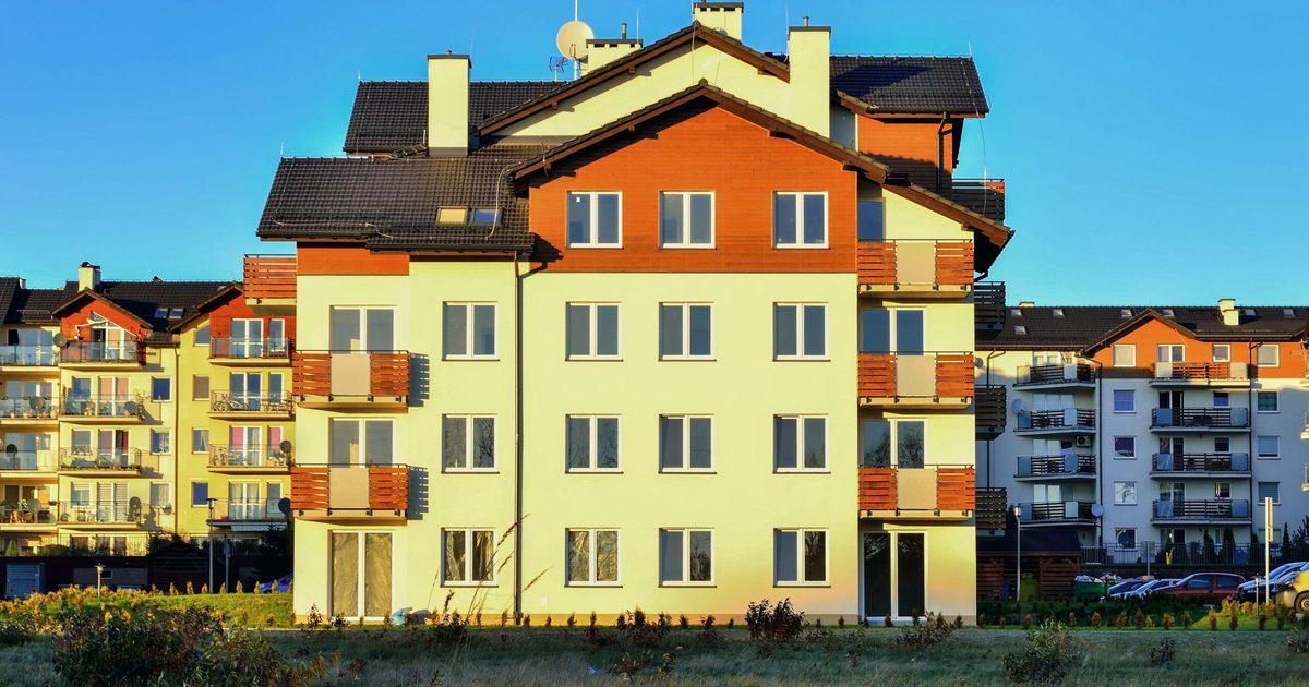 Polish housing market shows signs of recovery - Green Street News