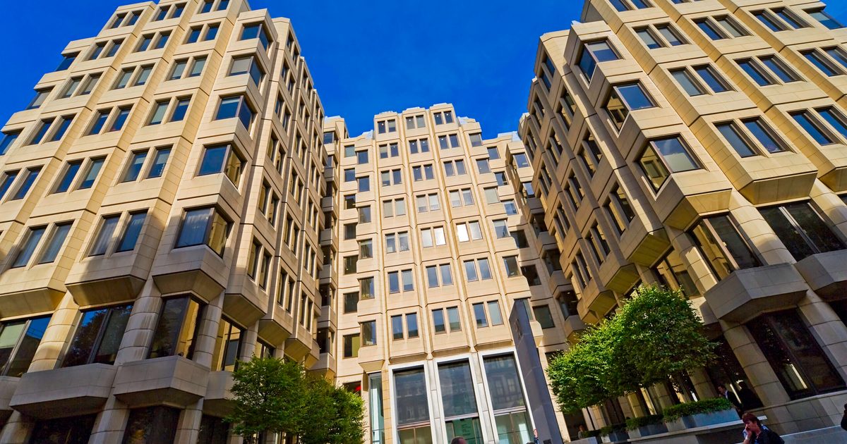 BSI eyes Covent Garden HQ move - Green Street News