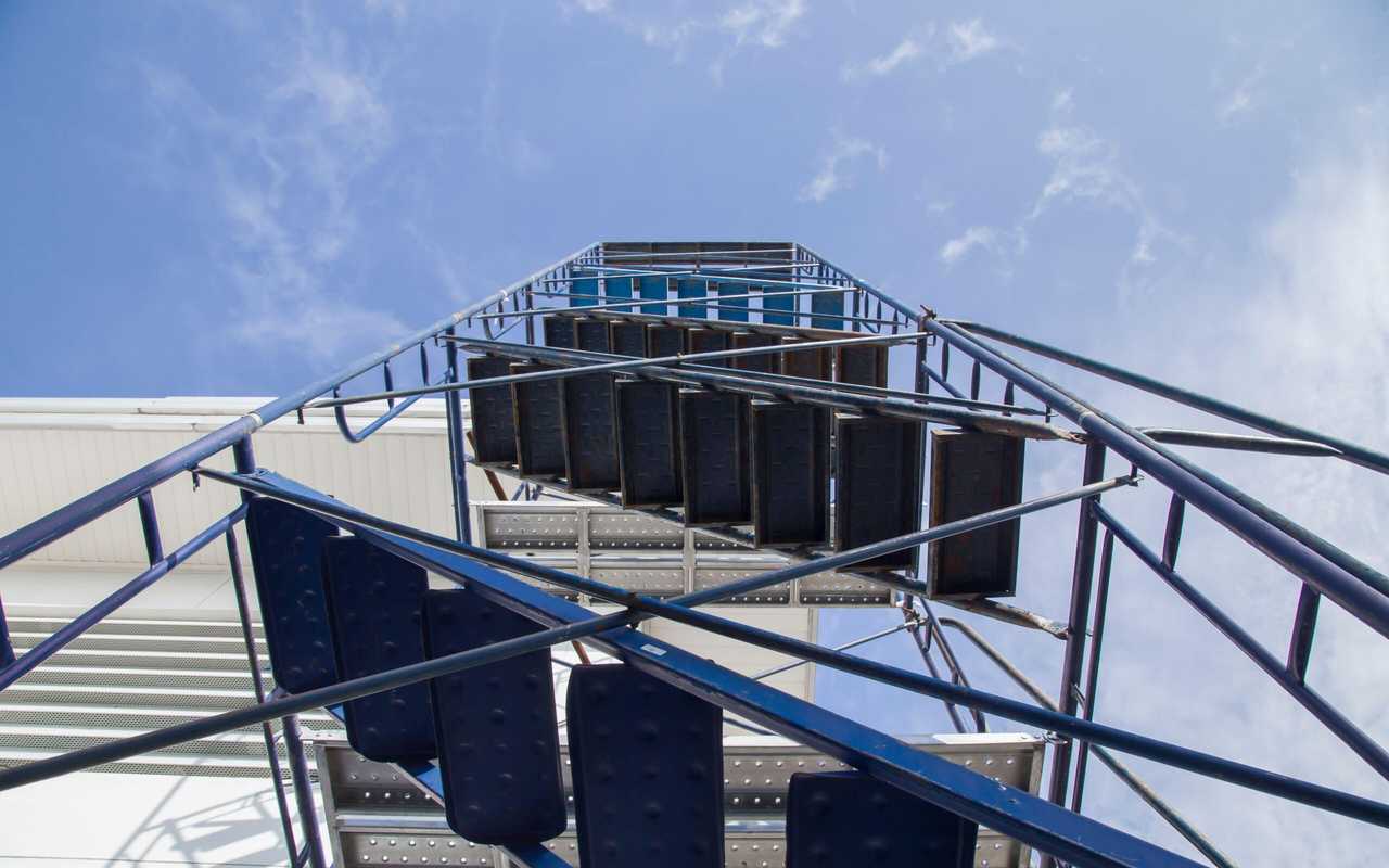 Regulator scrambles to contain building control firm failure - Green ...