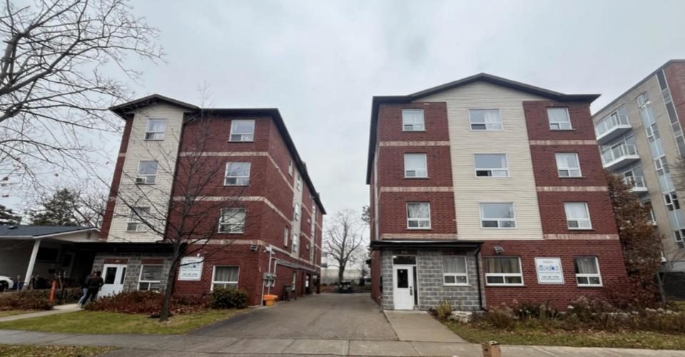 Waterloo student-housing properties get fresh debt - Green Street News