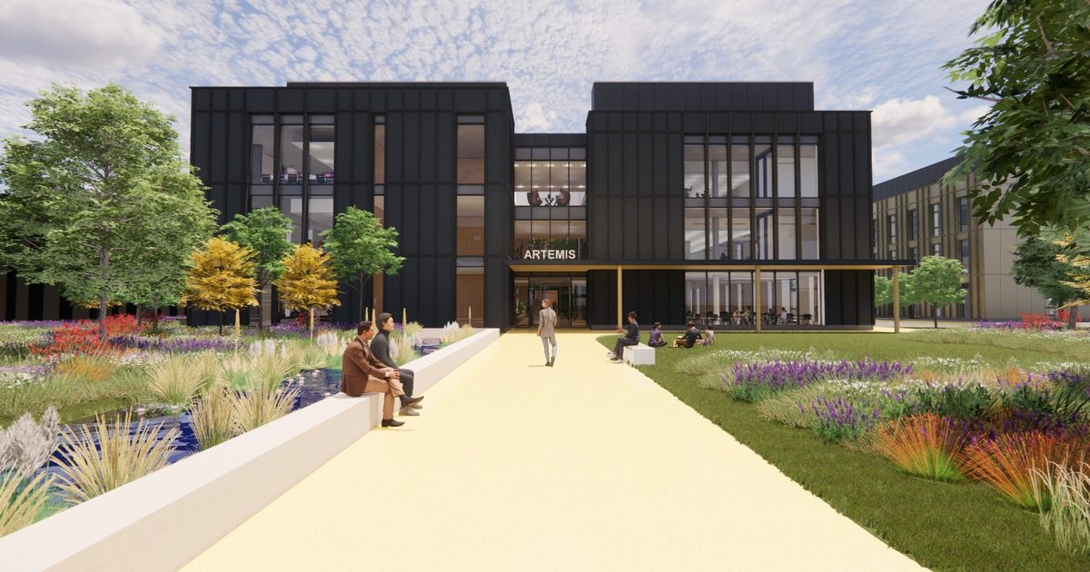 Funding options explored at £150m Cambridge lab campus - Green Street News
