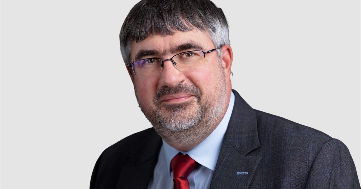 Paul Lewis - Green Street News