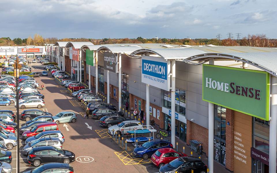CBRE IM swoops for £62m Manchester retail park - Green Street News