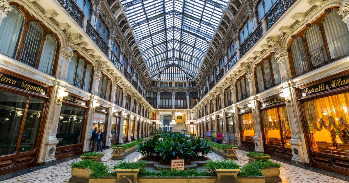 Blackstone sells €40m landmark Turin shopping arcade - Green Street News