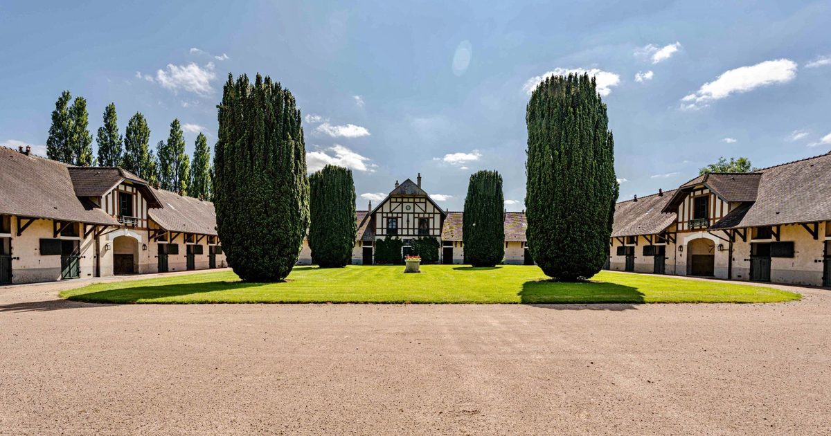 Emirati royal buys €26m French equestrian estate - Green Street News