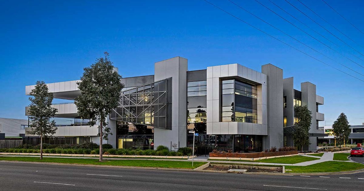 Dandenong govt office changes hands - Green Street News