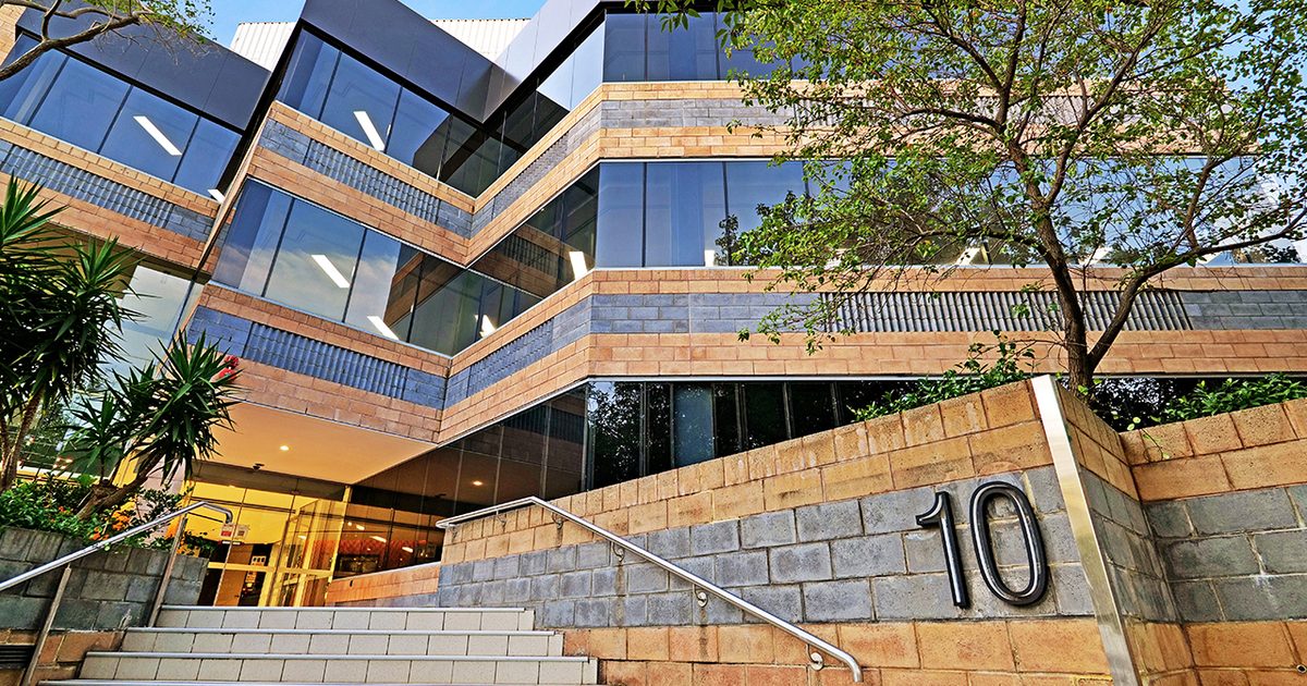 West Perth office fetches high price despite high vacancy - Green ...