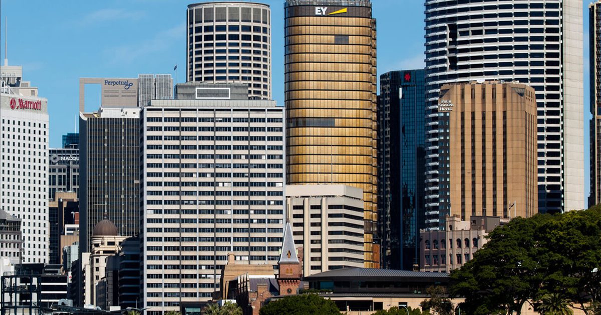 Q+A: EY wants a whole lot less from its office leases than it used to ...