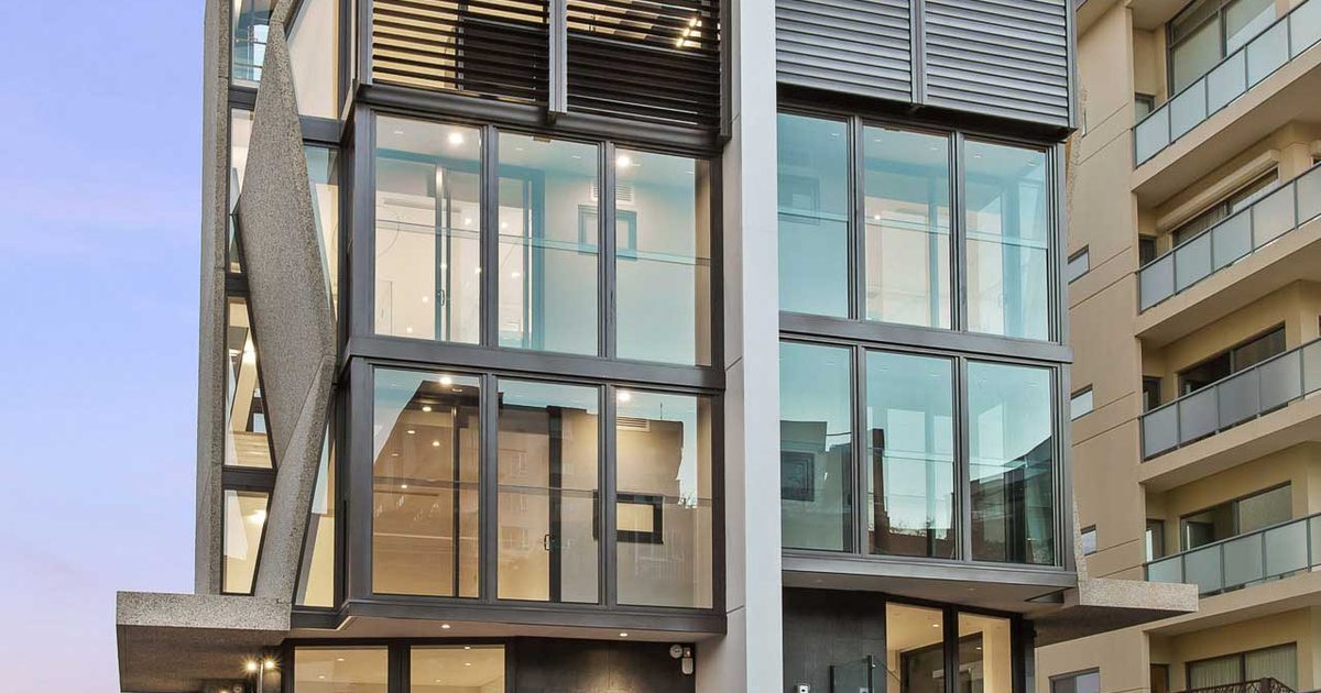 Award winning West Perth house up for grabs - Green Street News