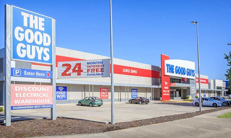 Muir family cashes in final Good Guys store - Green Street News