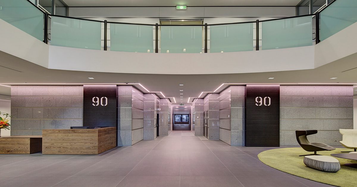 90 Collins St puts up no vacancy sign - Green Street News