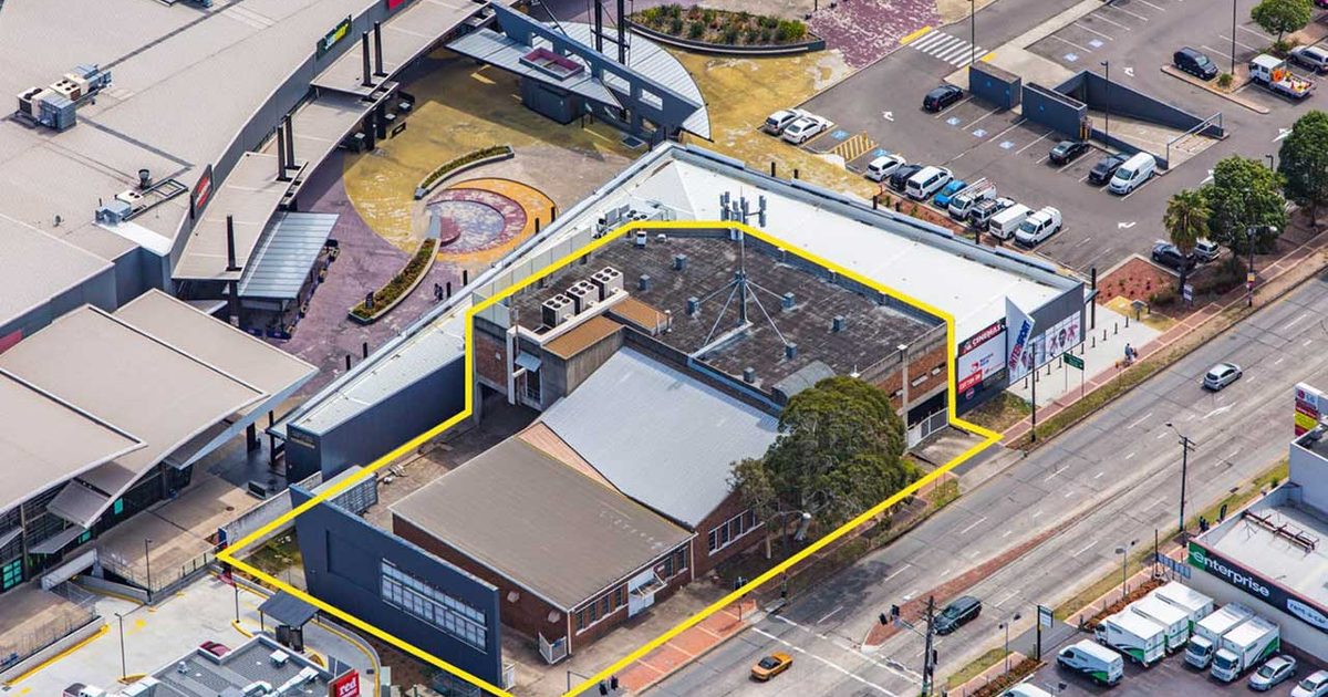 Telstra sells exchange buildings - Green Street News