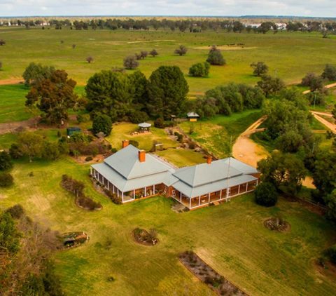 Historic pastoral station sells for 15m - Green Street News