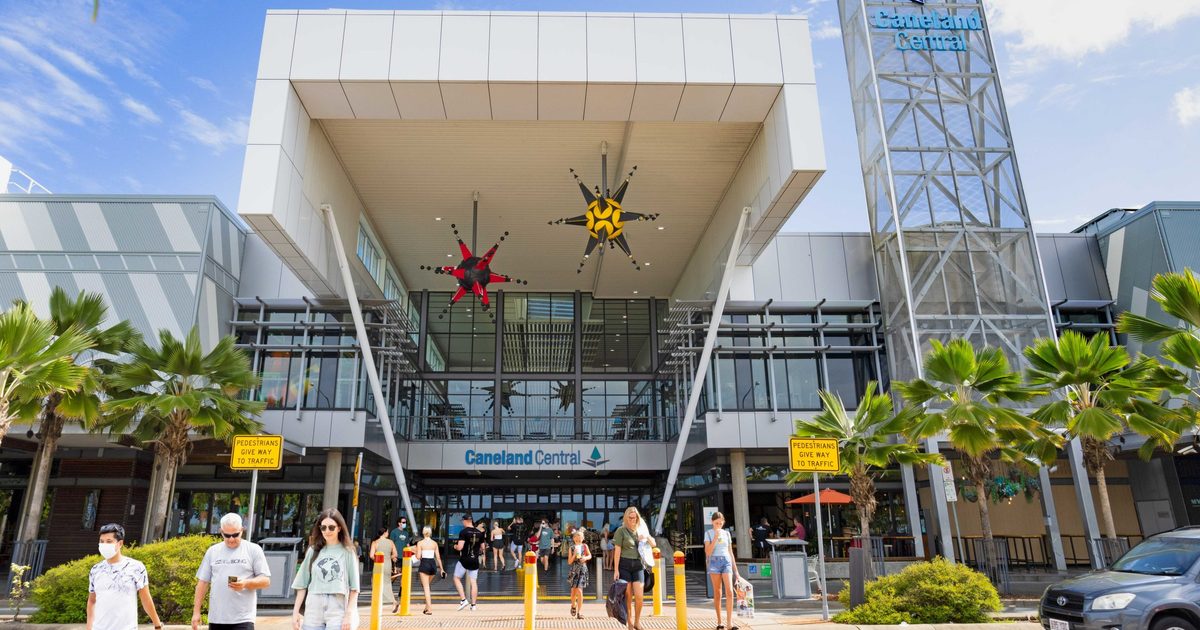 Retail cap rates top 7.5pc, to remain above 7pc in 2023 - Green Street News