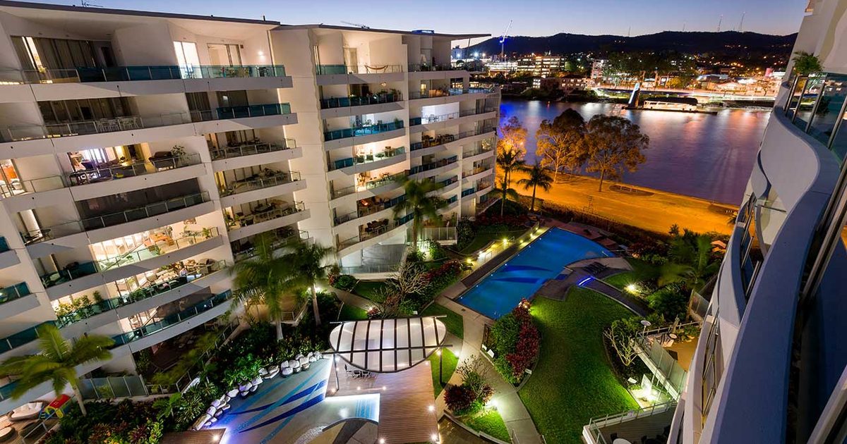 Number one JLL grows property business with QLD buy - Green Street News